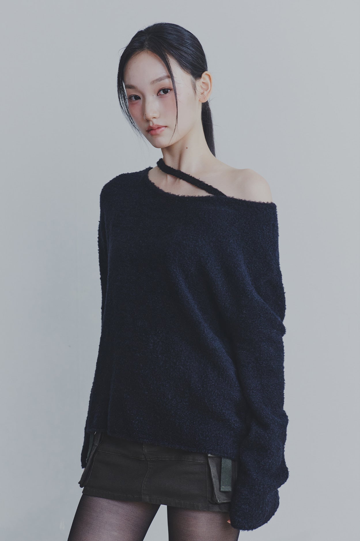 PAIN OR PLEASURE RUBY HOOK OVER KNIT BLACK – SeoulSeoul