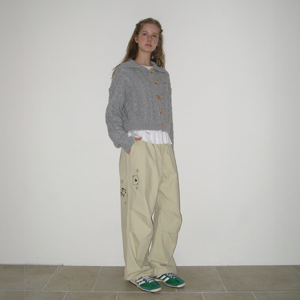 RONRON DRAWING STITCH PARACHUTE PANTS BEIGE – SeoulSeoul