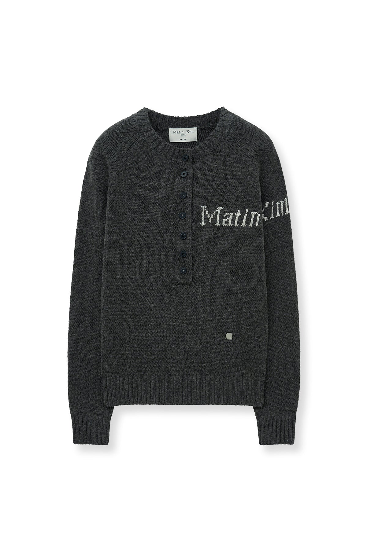 MATIN KIM BUTTON POINT HENLY NECK LOGO KNIT TOP IN CHARCOAL – SeoulSeoul