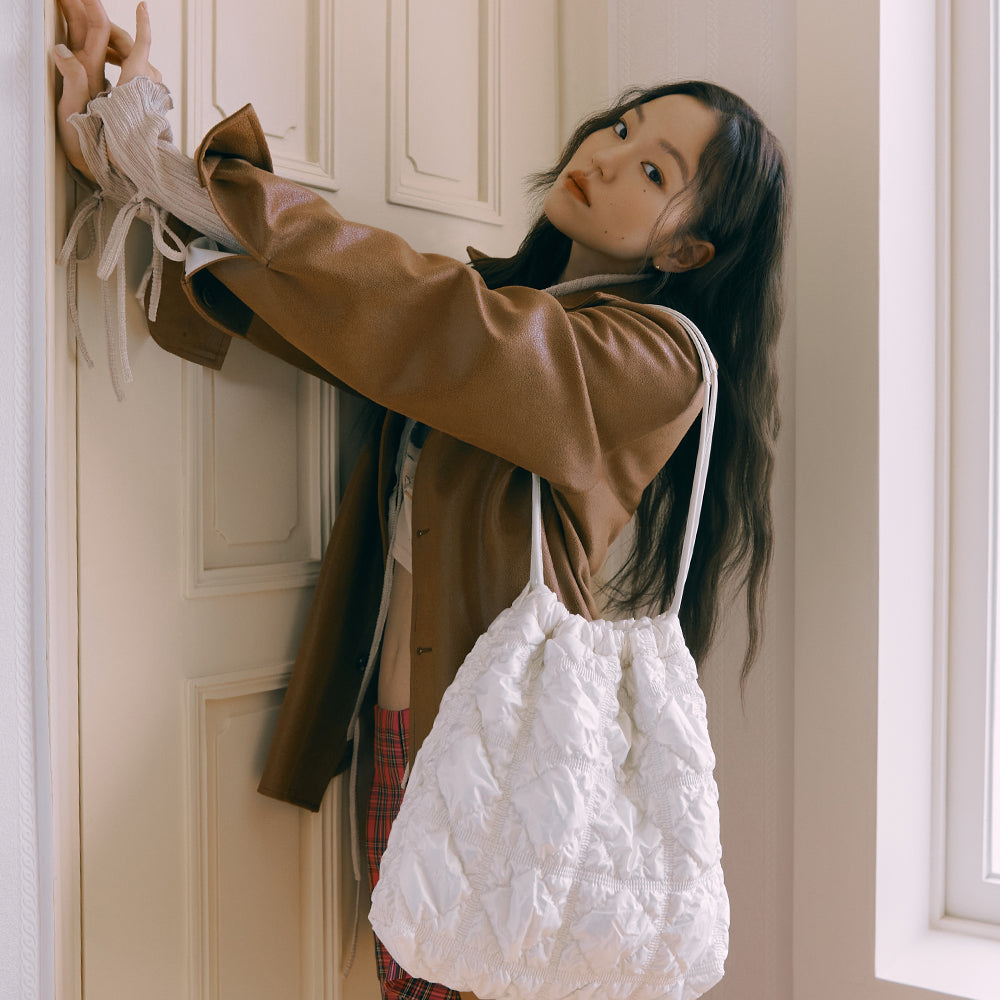 CARLYN TWEE SOFT IVORY – SeoulSeoul